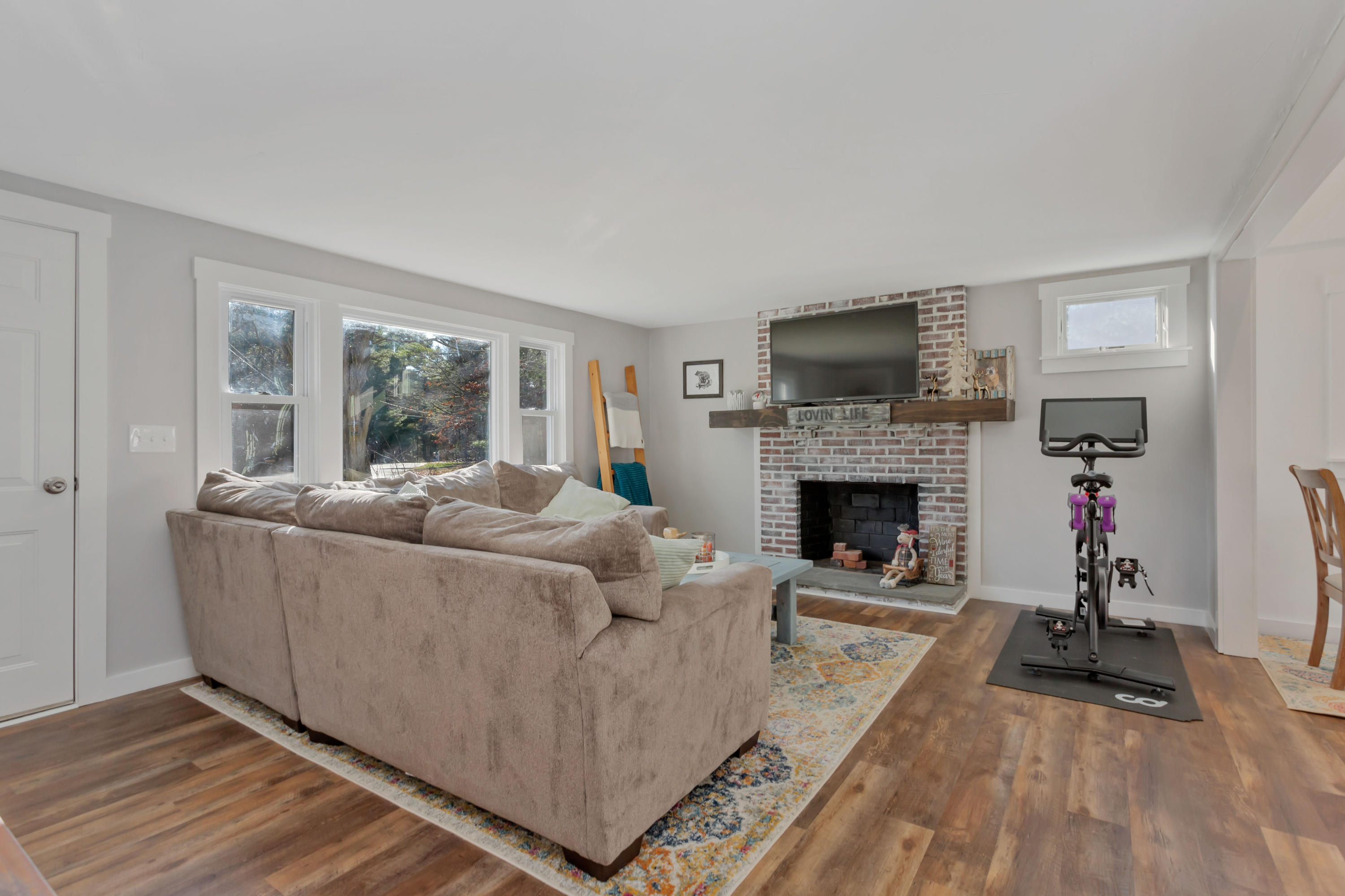 7 Donegal Circle, Barnstable, MA 02632 | 22008121 | Martha Murray