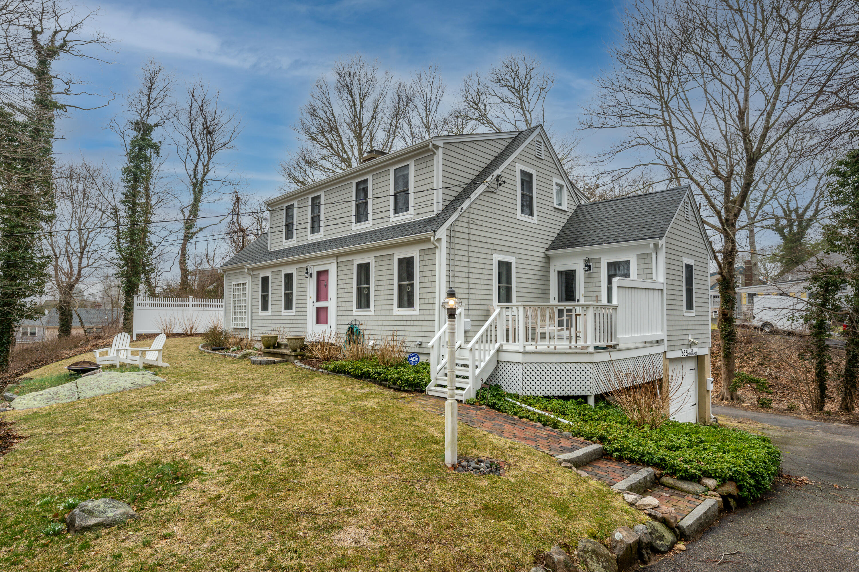 63 Elm Road, Falmouth MA Real Estate Listing | MLS# 22101433