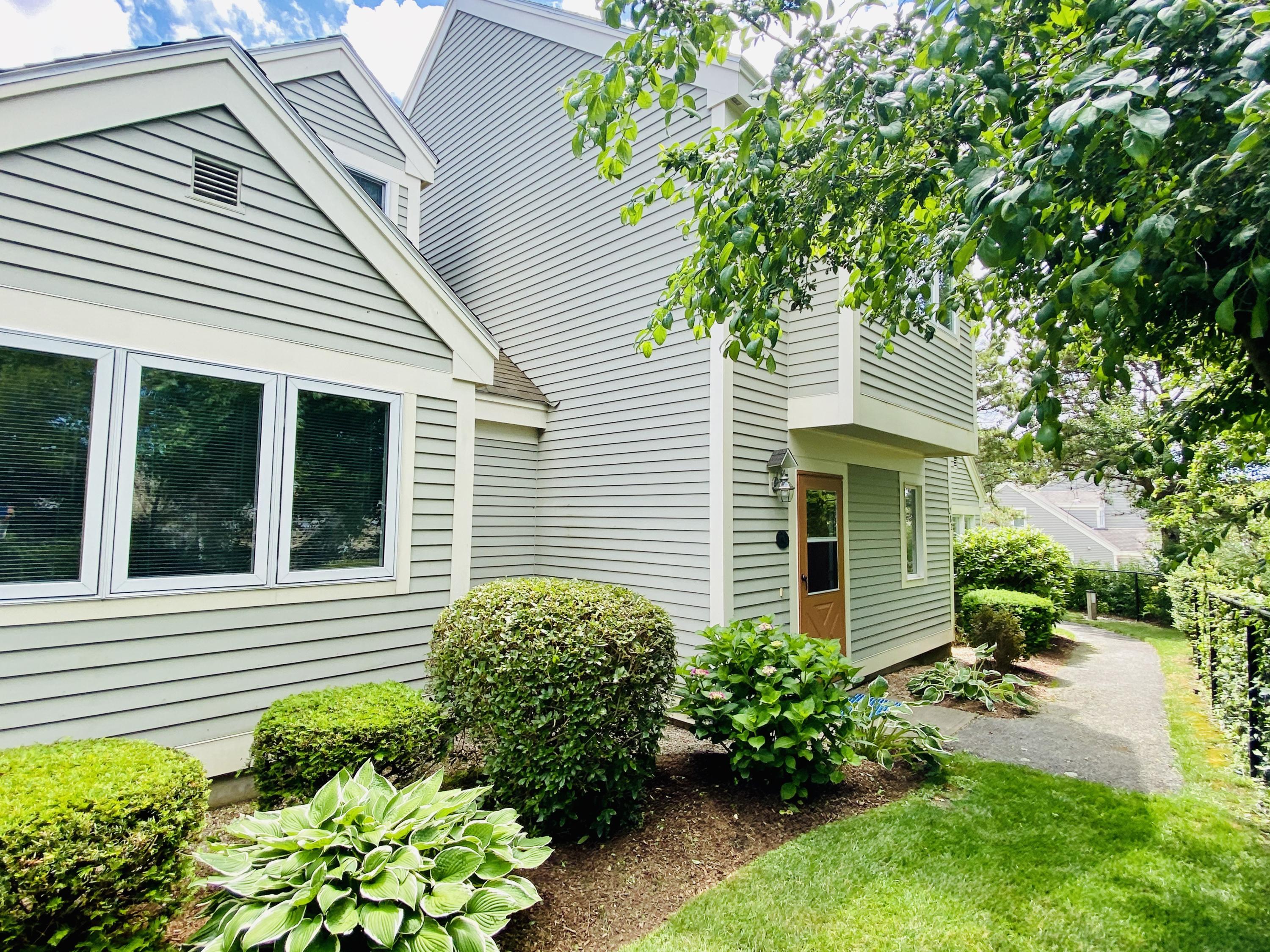 282 Fletcher Lane, Brewster MA Real Estate Listing | MLS# 22004089